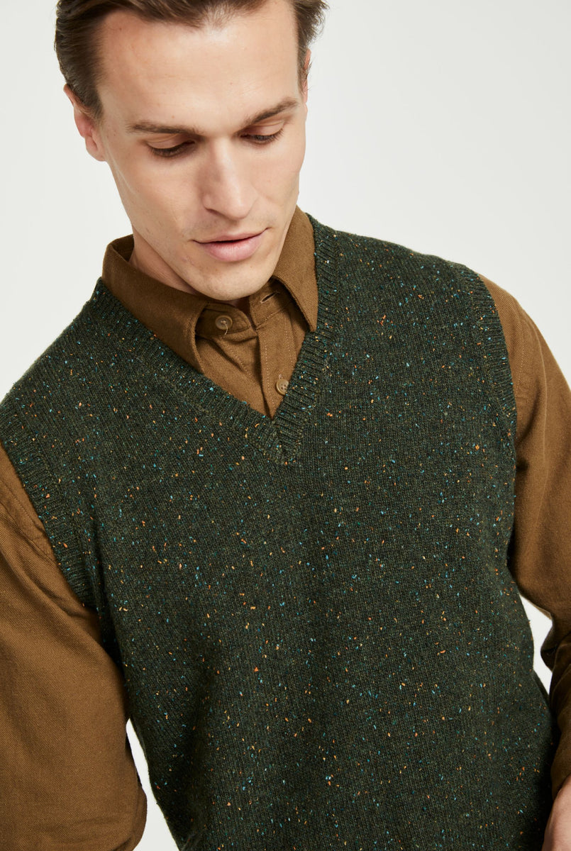 Roonagh Mens Aran Nepped V Neck Vest Green