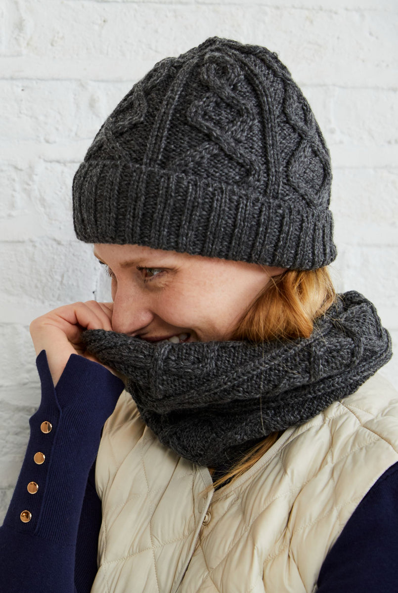 Mulranny Grey Aran Diamond Stitch Hat | Aran Woollen Mills
