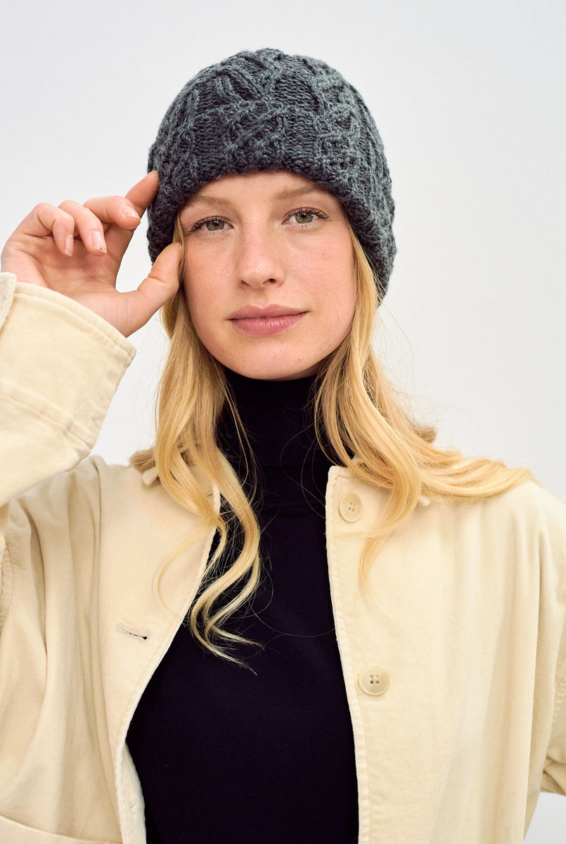 Finlough Aran Wool Hat | Grey | Aran Woollen Mills