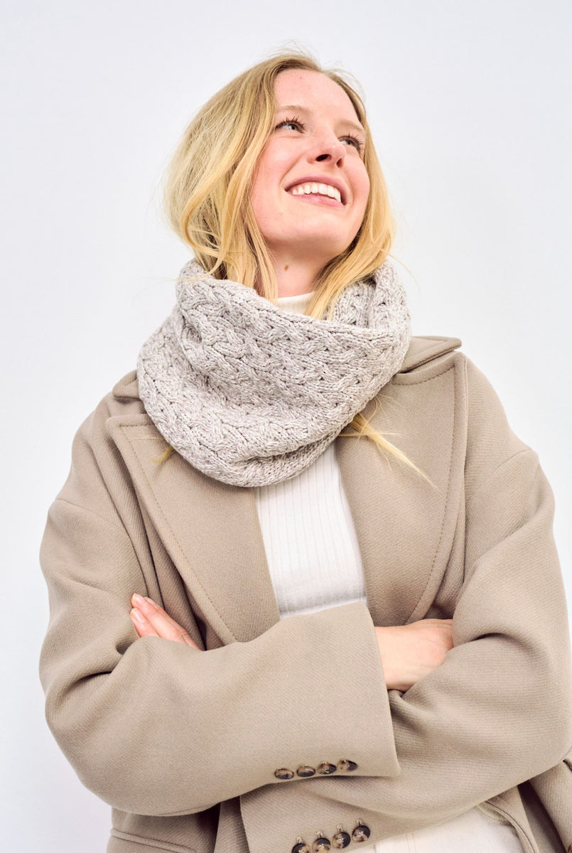Newport Aran Cable Snood - Oat | Aran Woollen Mills